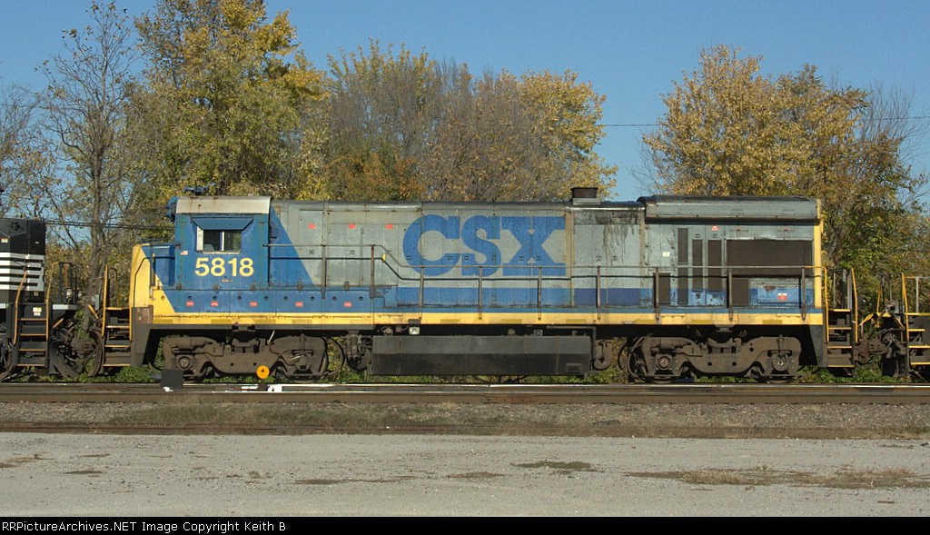 CSX 5818